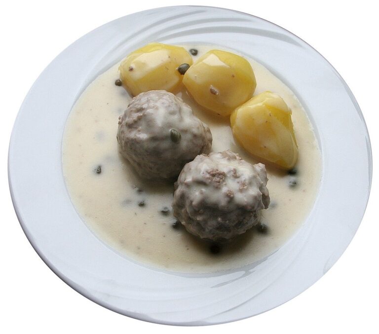 Authentic Königsberger Klopse Recipe: A Taste of German Tradition ...
